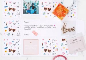 Top 24 Long Distance Relationship Gifts - SoulmateSystem